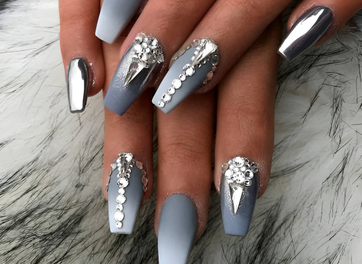 30 Breathtaking Grey Nail Designs To Make You A Runway Model - Woman ...