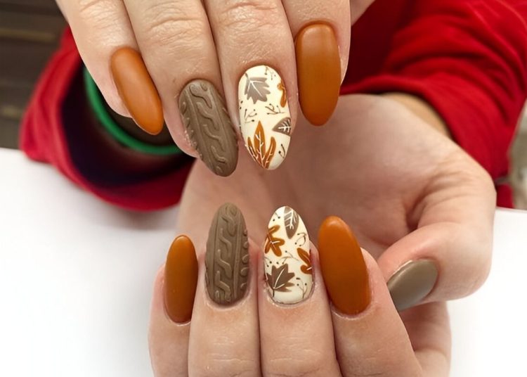 30 Chicest Short Almond Nails To Slay Your Year Like A Queen - Woman ...